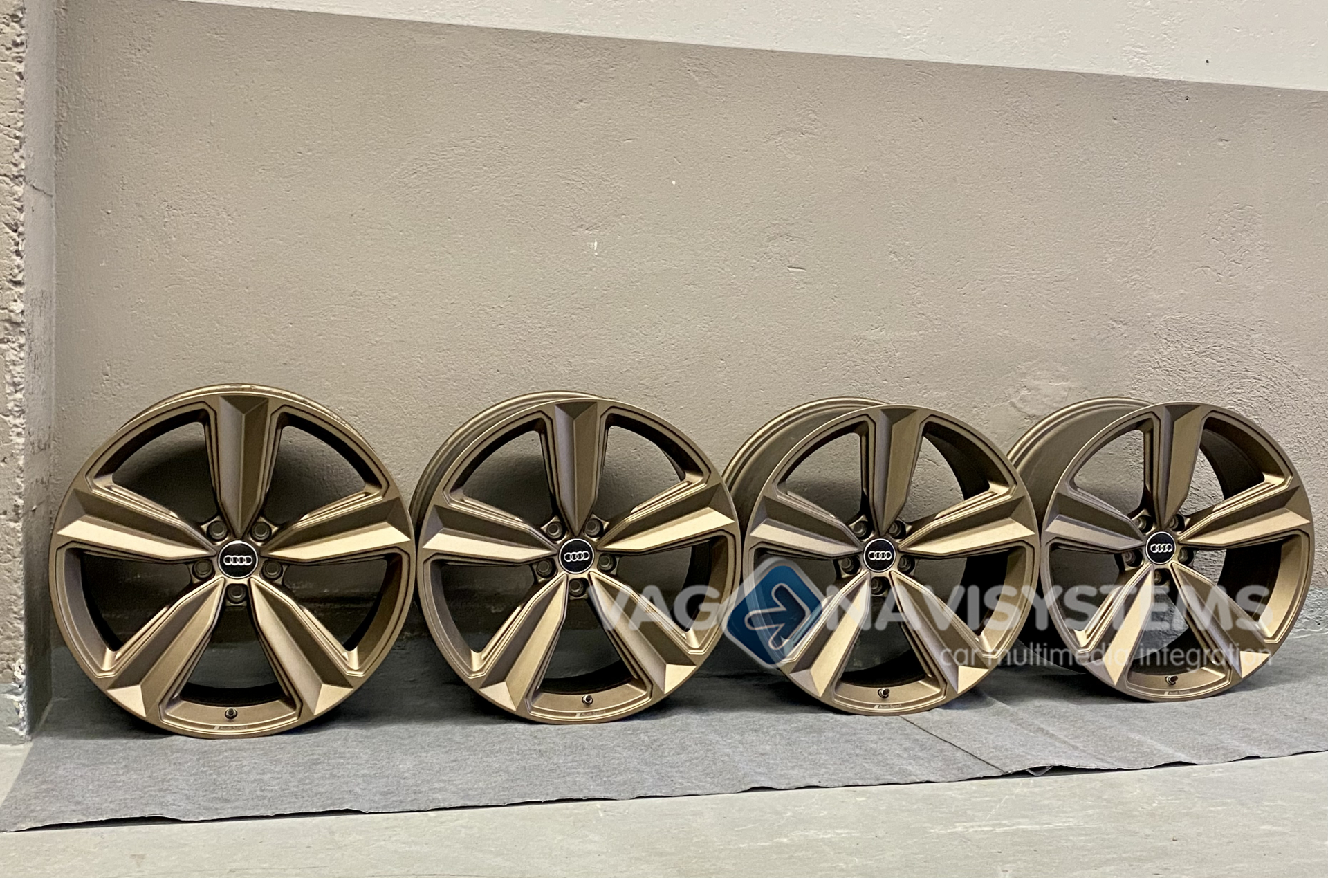 8W0601025FQ Audi RS5 RS4 Bronze 20" llantas originales en Bronze set de ...