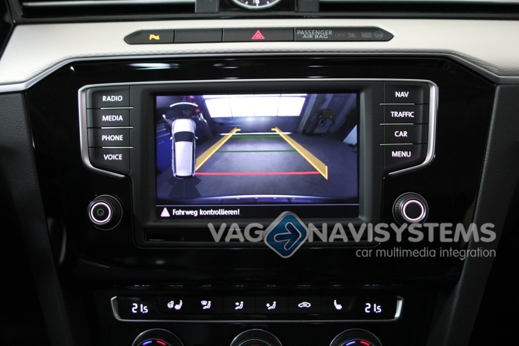 Kit de Reequipamiento - Cámara trasera OEM High (logotipo) - VW Passat ...